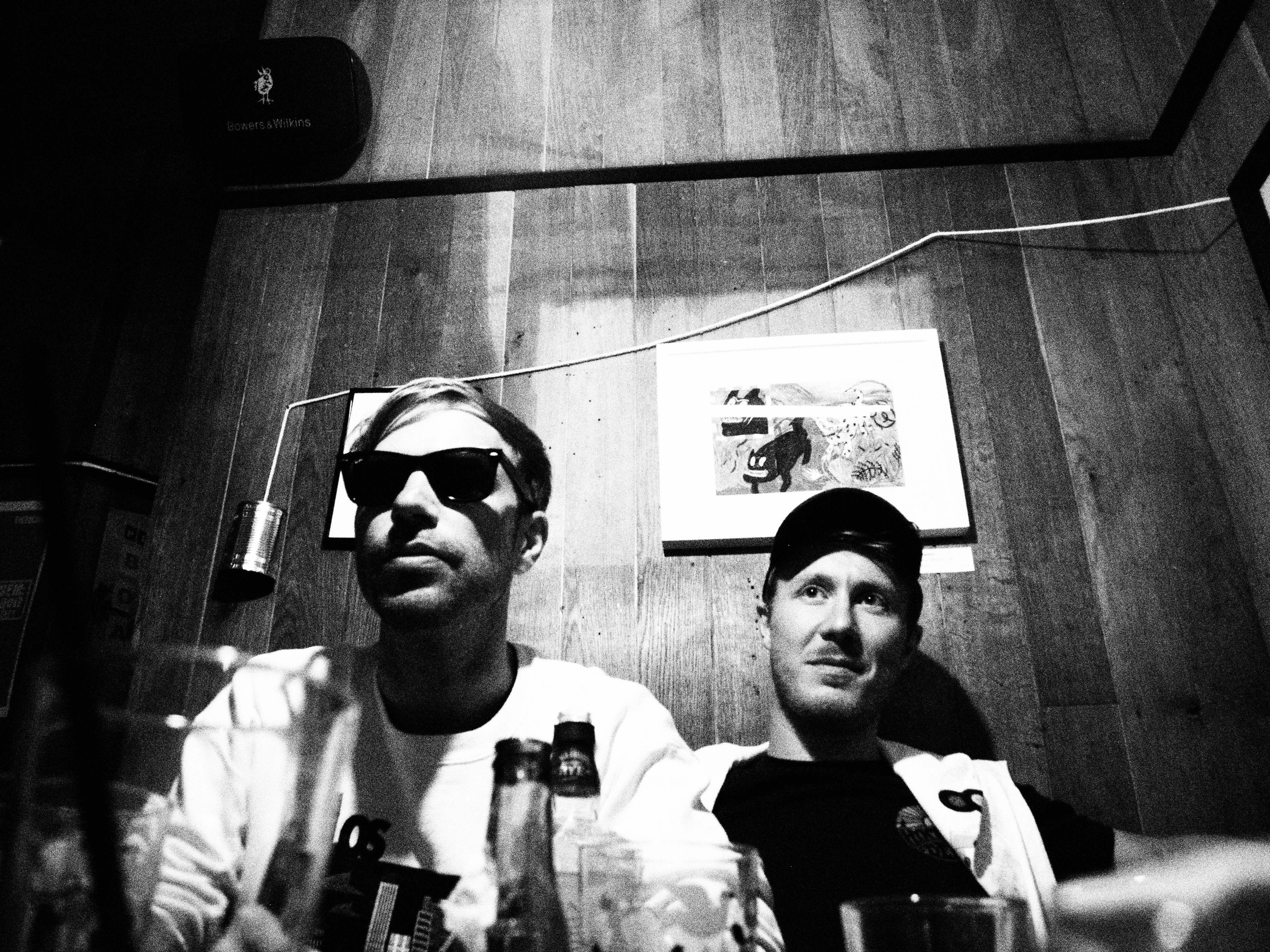 Press kit – Flying Mojito Bros